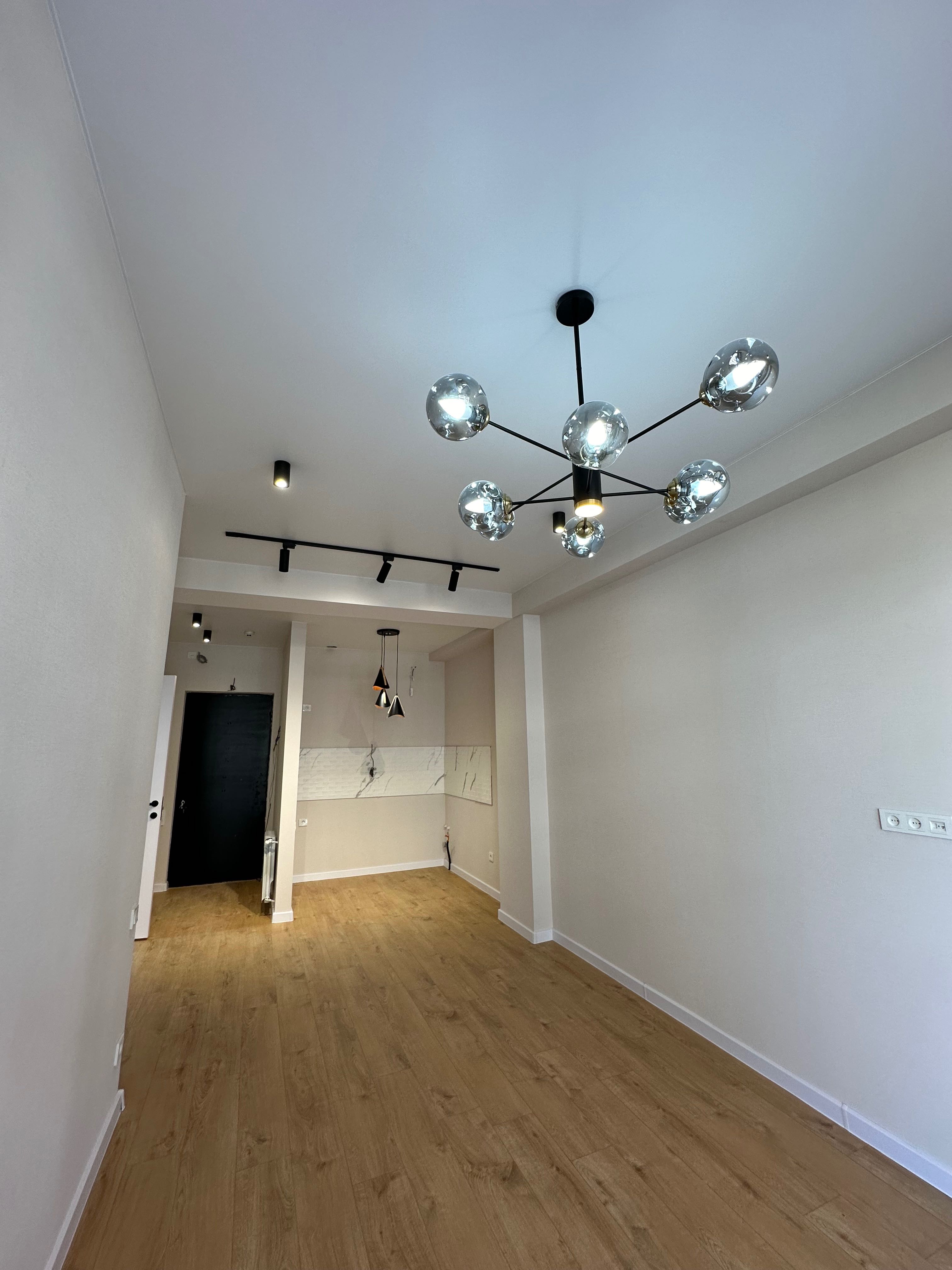 იყიდება 2 ოთახიანი ბინა დიდ დიღომში, 65000 $ - 30300354 | ss.ge