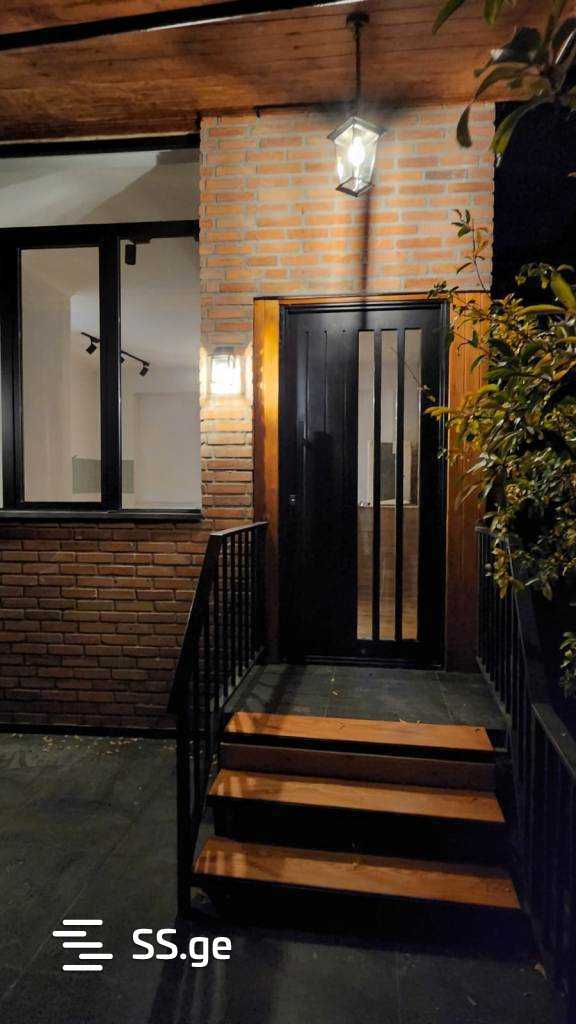 8 room Hotel For Sale. Avlabari , 335000 $ - 30881668 | ss.ge