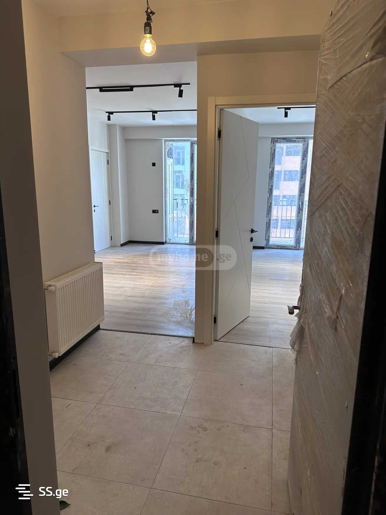 იყიდება 3 ოთახიანი ბინა დიდ დიღომში, 97500 $ - 31037053 | ss.ge