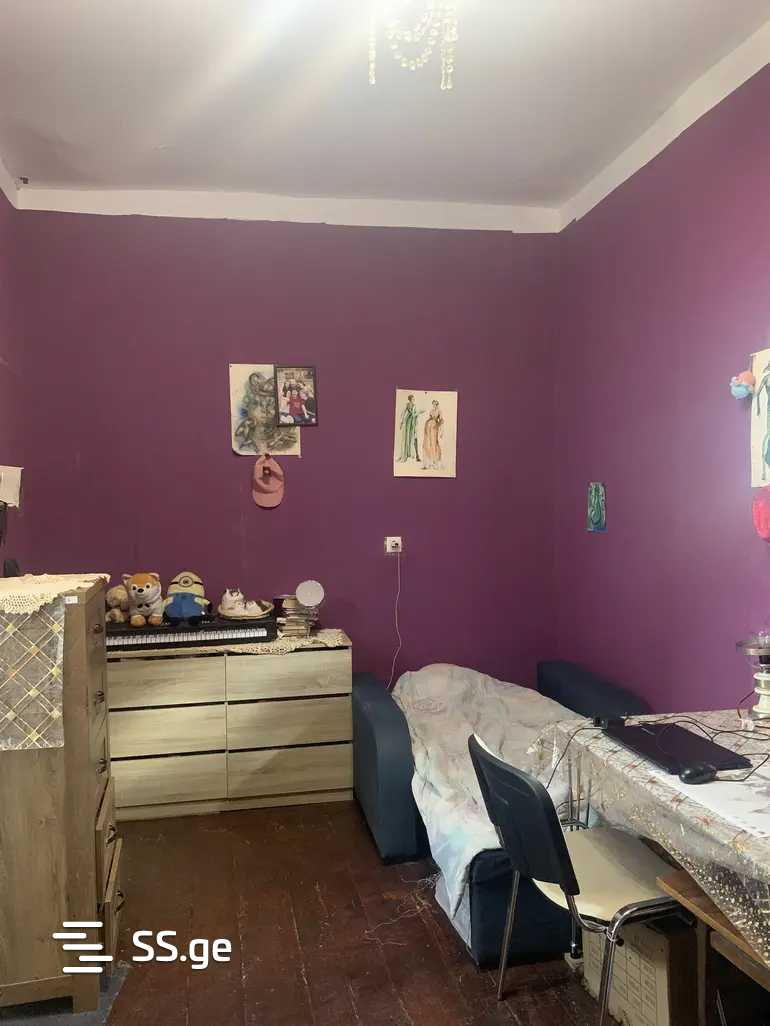 იყიდება 8 ოთახიანი ბინა ჩუღურეთში, 27000 $ - 31034477 | ss.ge