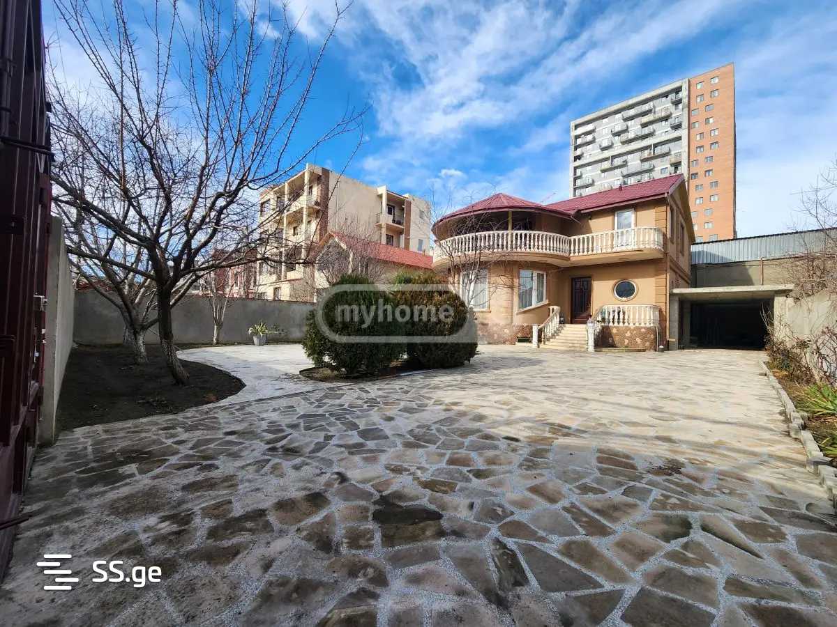 ქირავდება 8 ოთახიანი კერძო სახლი დიდ დიღომში, 2450 $ - 31175662 | ss.ge