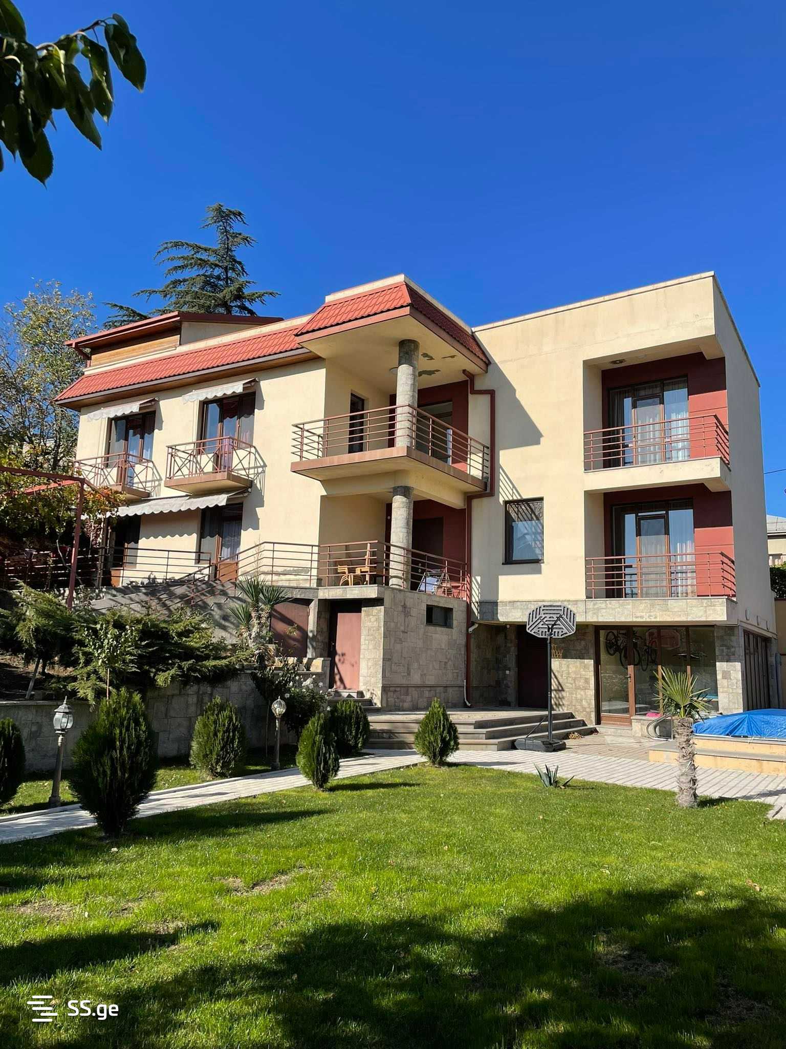 Private House For Sale. Mtskheta, 450000 $ - 31189323 | ss.ge