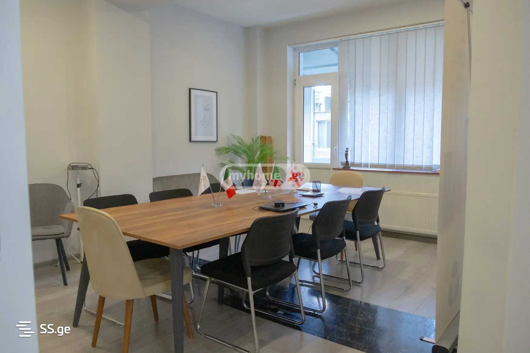 Commercial space For Rent. Vake , 950 $ - 31184503 | ss.ge