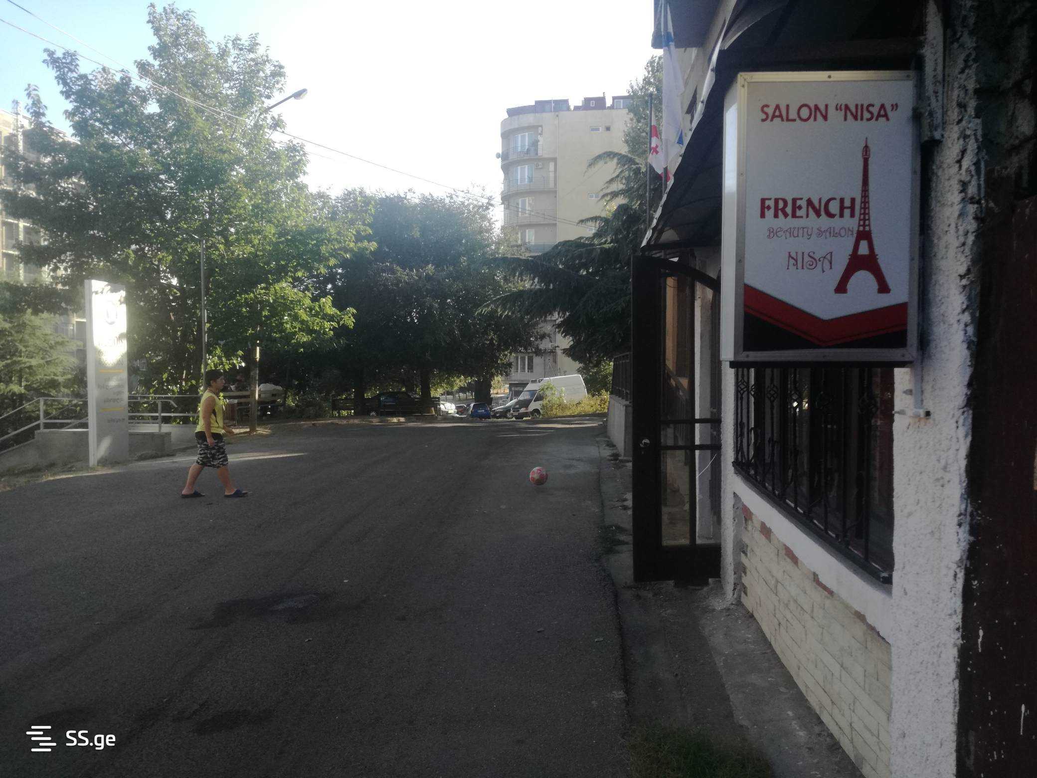 იყიდება კომერციული ფართი ვაზისუბანში, 60000 $ - 31202897 | ss.ge