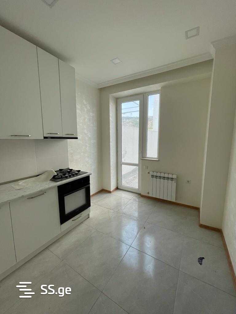 ქირავდება 5 ოთახიანი ბინა ვაჟა ფშაველას კვარტლებში, 650 $ - 31401818 ...