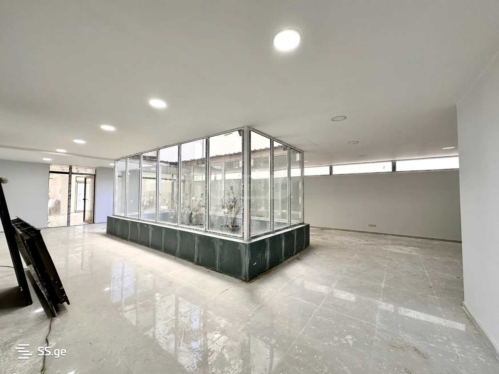 ქირავდება კომერციული ფართი დიდ დიღომში, 1650 $ - 31406909 | ss.ge