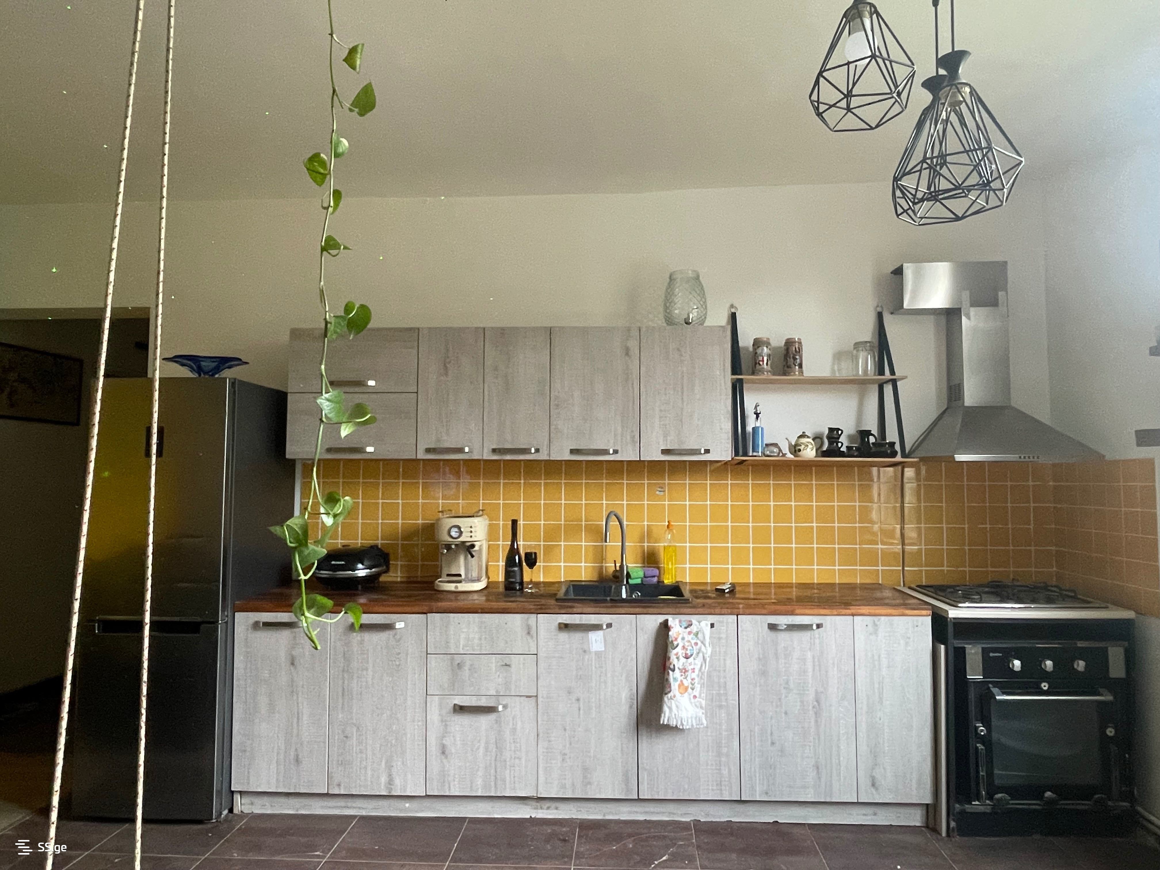 ქირავდება 3 ოთახიანი ბინა დიდ დიღომში, 550 $ - 31945197 | ss.ge