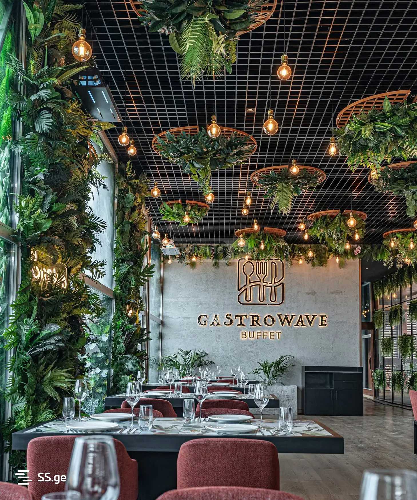 ქირავდება კომერციული ფართი ბათუმში, 15000 $ - 32136102 | ss.ge