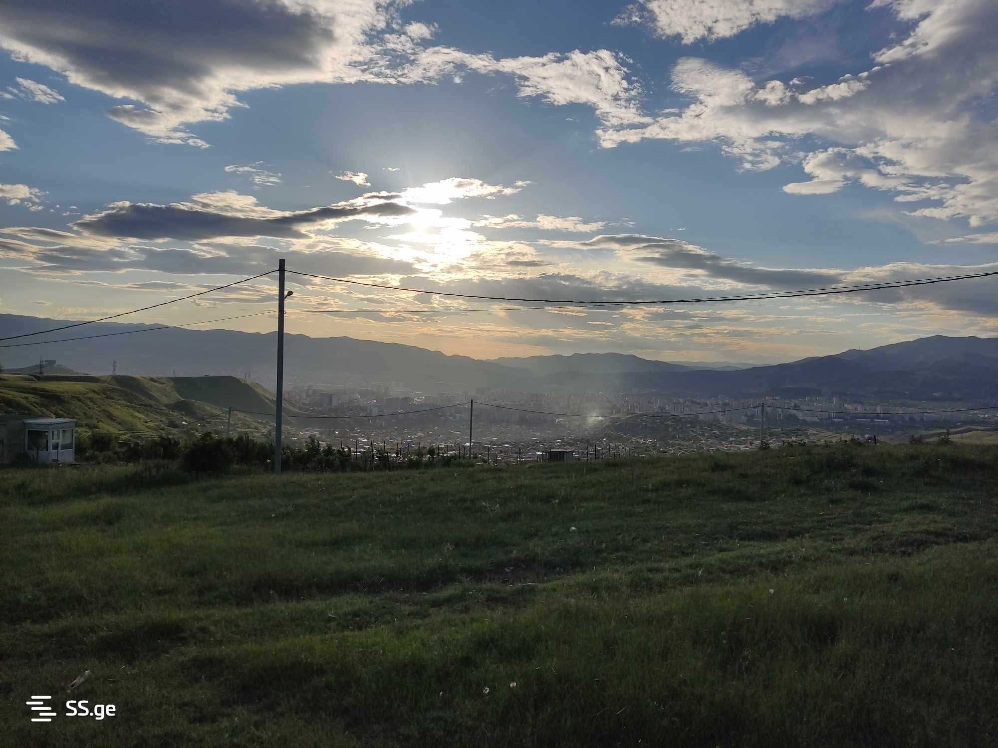 იყიდება მიწის ნაკვეთი მუხიანში, 35000 $ - 32176639 | ss.ge