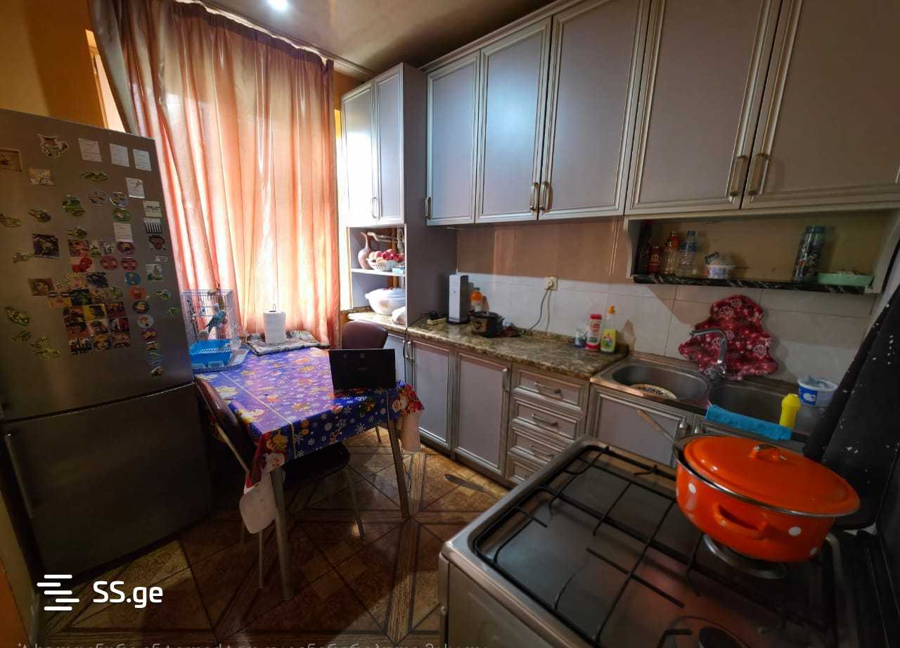 იყიდება 3 ოთახიანი ბინა გლდანში, 87000 $ - 32626065 | ss.ge