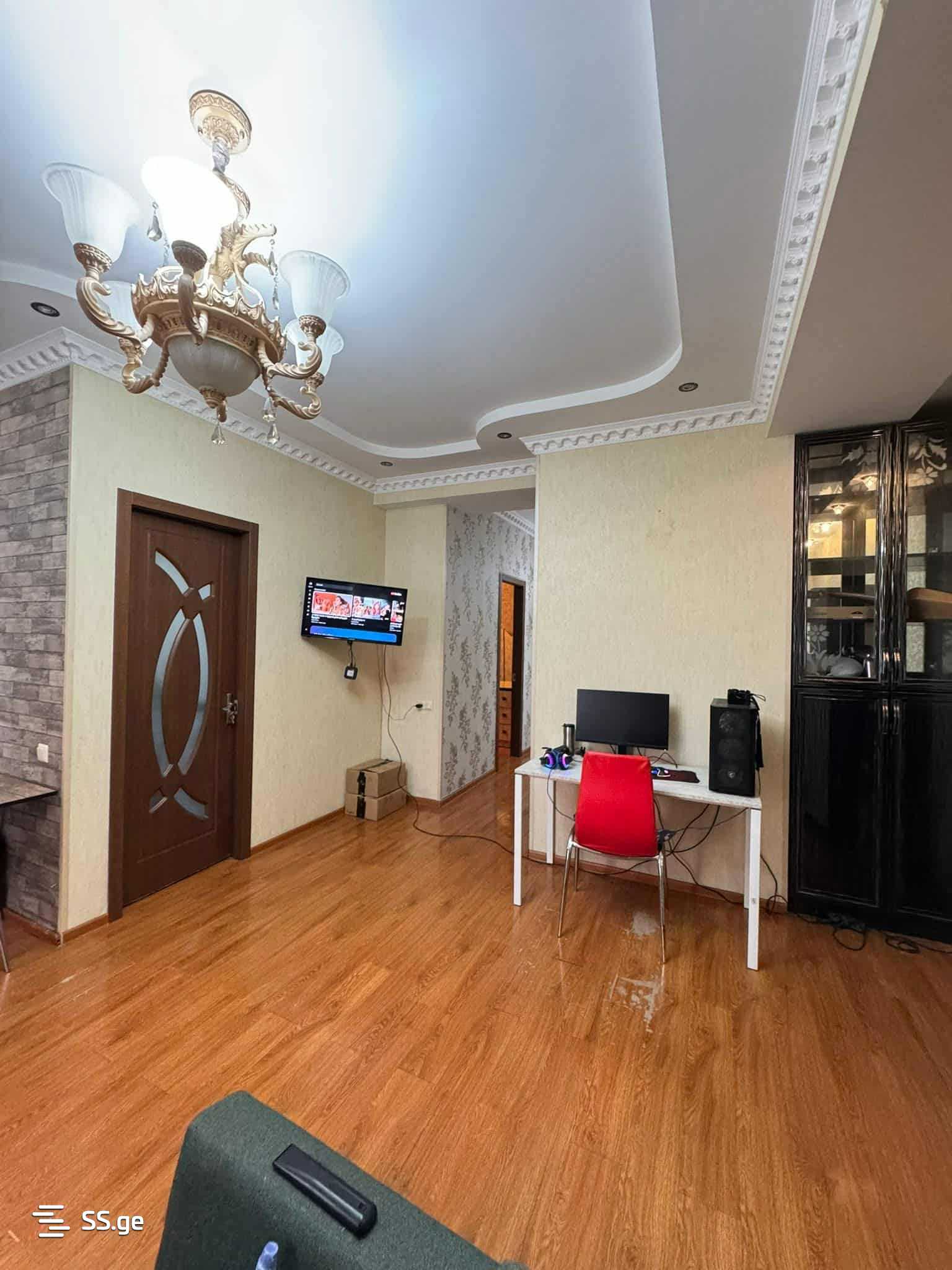 იყიდება 4 ოთახიანი ბინა გლდანში, 92000 $ - 33289161 | ss.ge