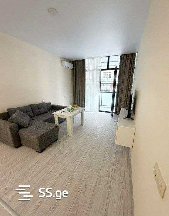 ქირავდება 2 ოთახიანი ბინა ბათუმში, 450 $ - 33475611 | ss.ge